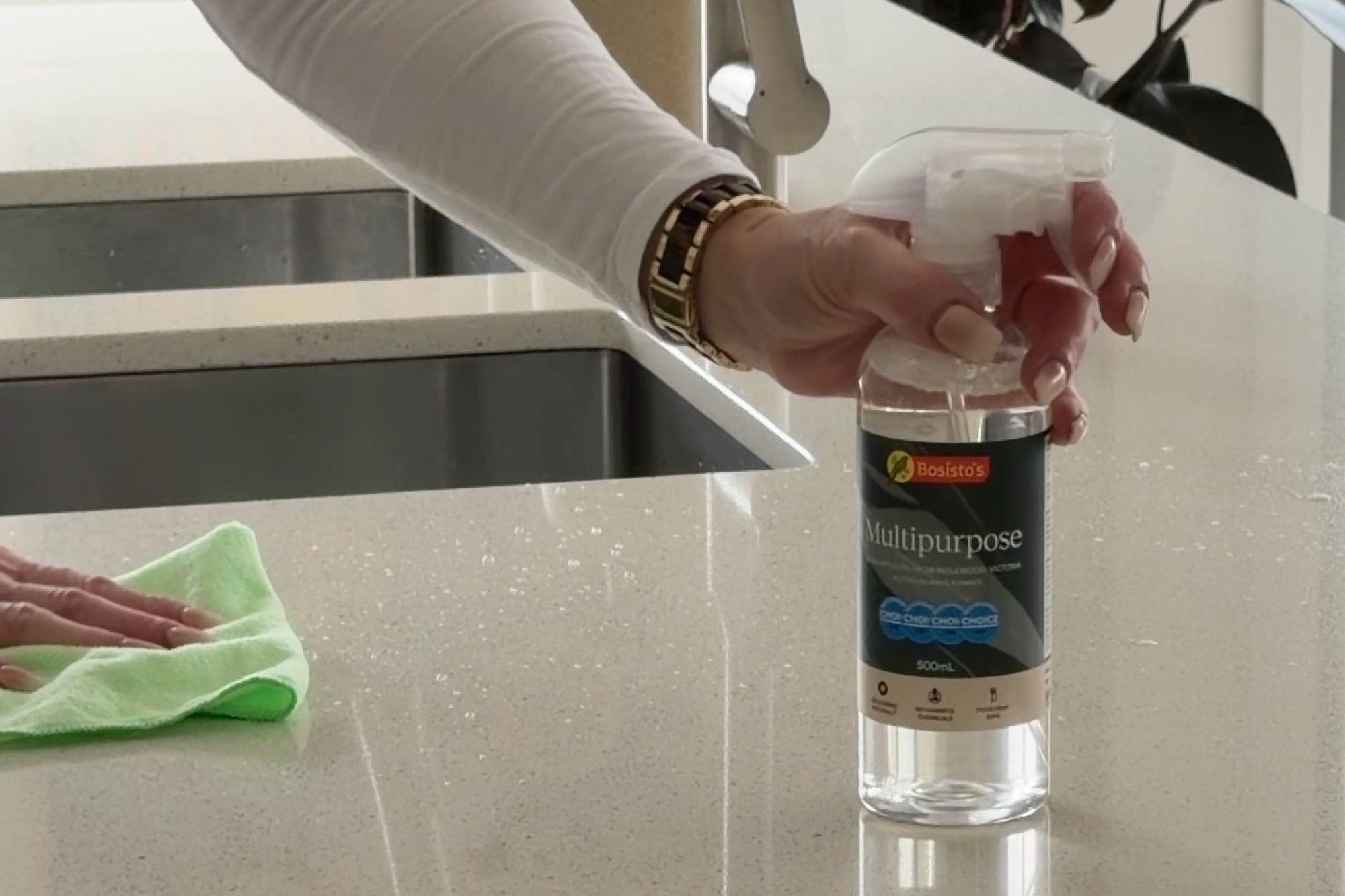 5 Multipurpose Spray Cleaning Hacks You’ll Use Every Day